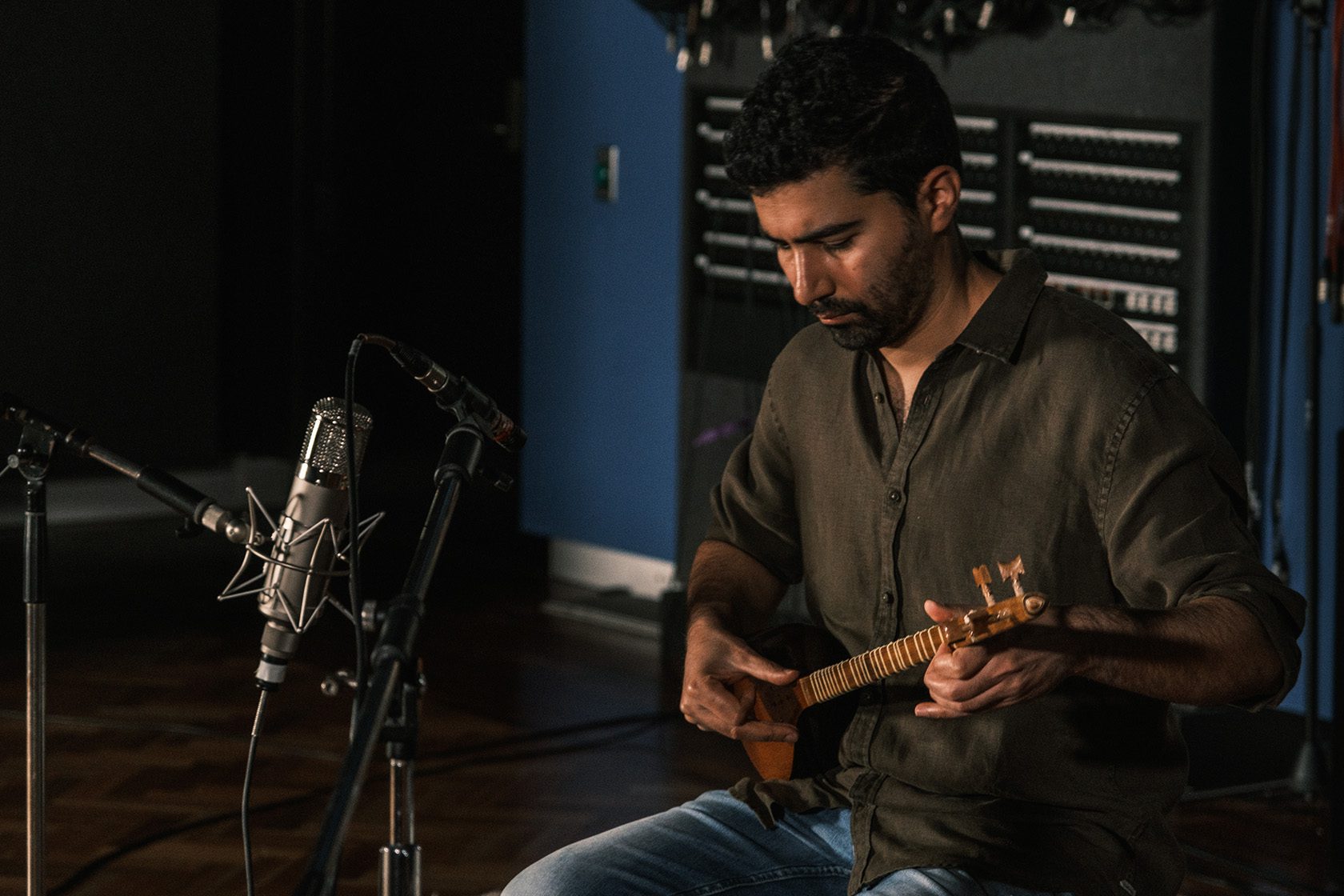 Chronicles – Mitra | Middle Eastern String and Wind Library - Evolution ...